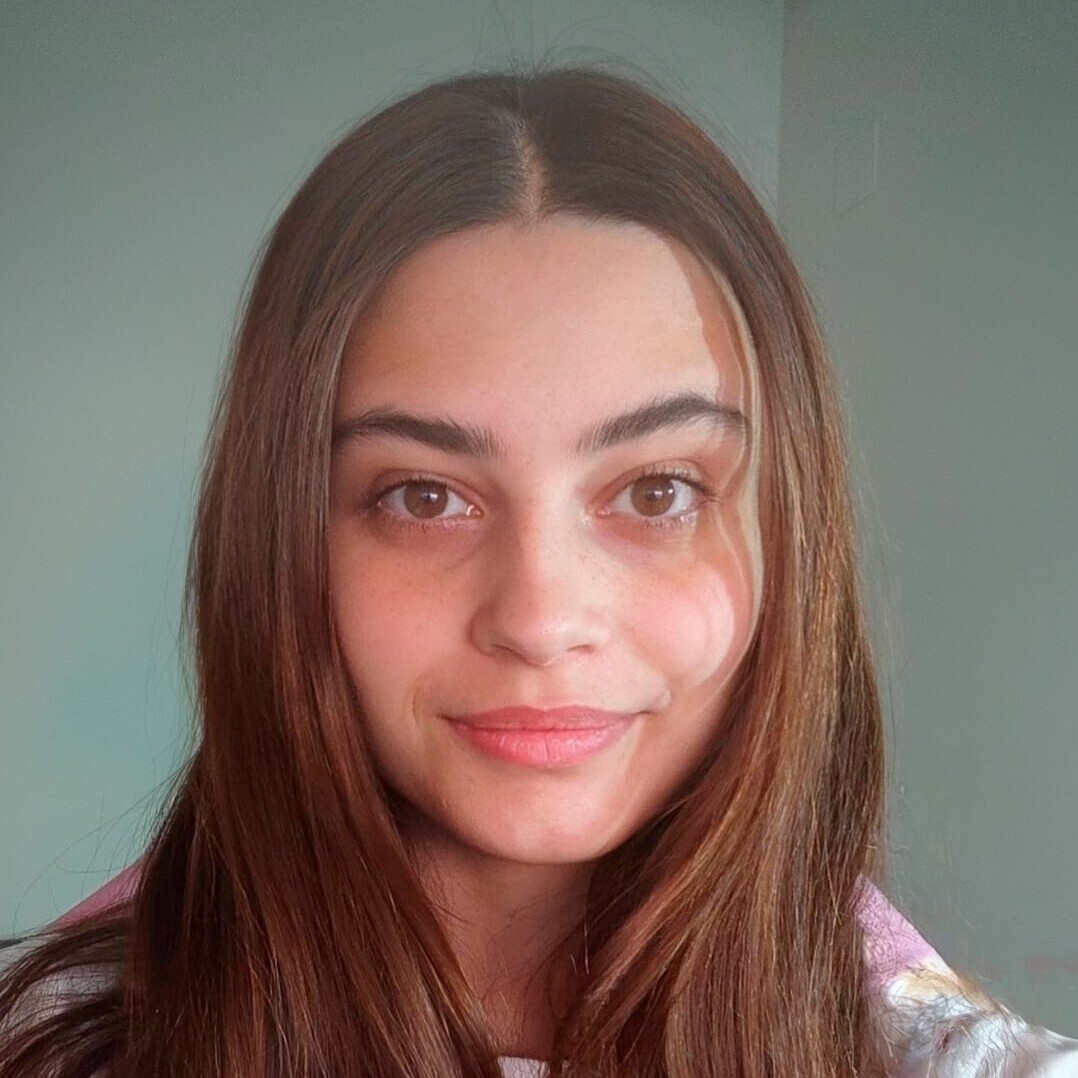 100% Free AI Headshot Generator Online - BetterPic